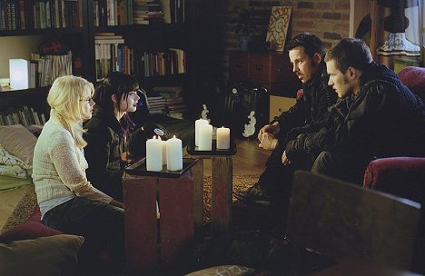 Unto Helo | ČSFD.cz