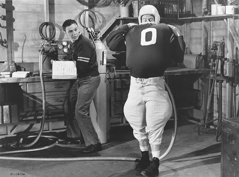 Leon Tyler | ČSFD.cz