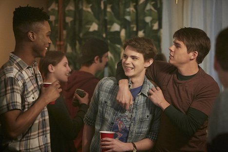 Kylon Howell | ČSFD.cz