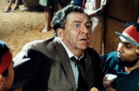 Rupert Davies | ČSFD.cz