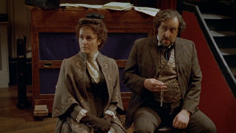 Amanda Root | ČSFD.cz