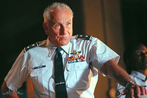 Lawrence Dane | ČSFD.cz