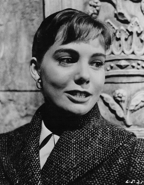 Sharon Acker | ČSFD.cz