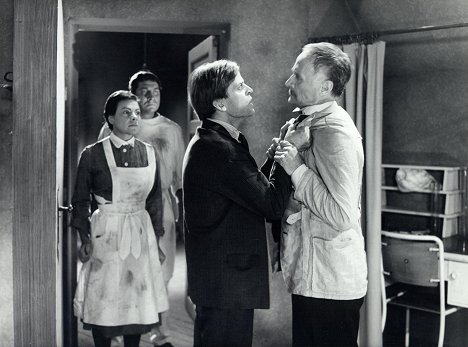 Rudolf Fernau | Galerie - Z filmu | ČSFD.cz