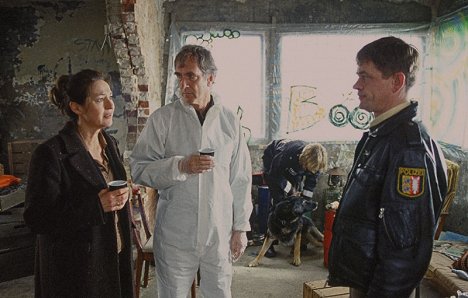 Henning Peker | ČSFD.cz