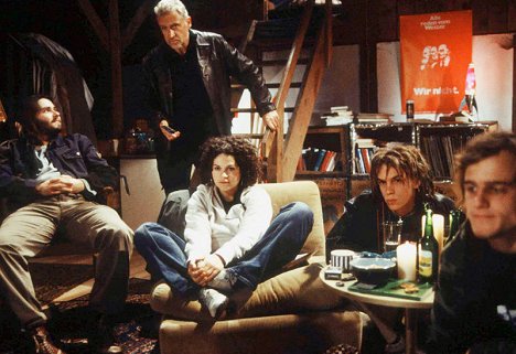 Fjodor Olev | ČSFD.cz