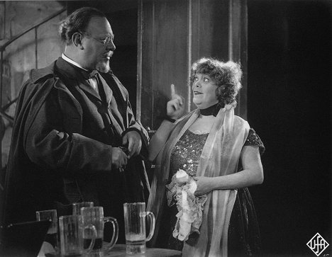 Rosa Valetti | Galerie - Z filmu | ČSFD.cz