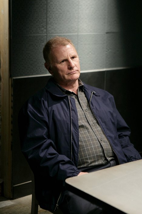 Gordon Clapp | ČSFD.cz