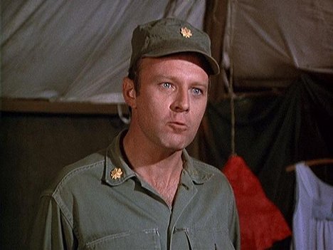 Larry Linville | ČSFD.cz