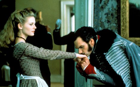 Angus Wright | ČSFD.cz