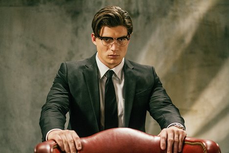 Zane Holtz | ČSFD.cz