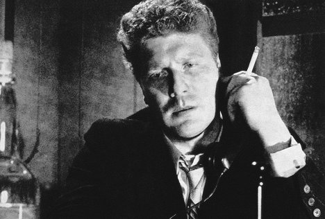 Peter Carsten | ČSFD.cz