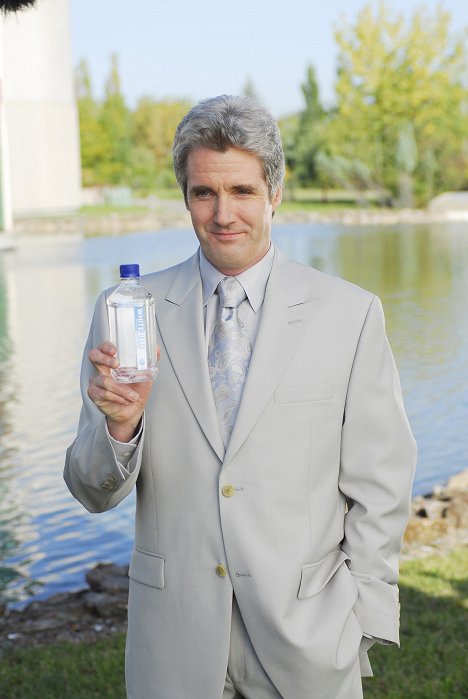 Bruce Dinsmore | ČSFD.cz