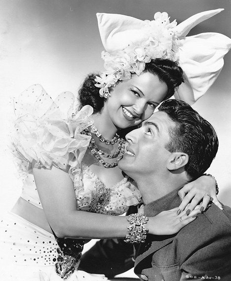 Mapy Cortés | Galerie - Promo | ČSFD.cz