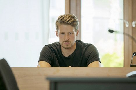 Oliver Bender | ČSFD.cz