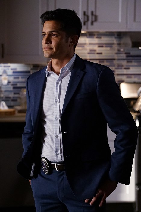 Ian Harding | ČSFD.cz