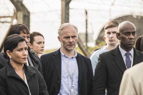 Thusitha Jayasundera | ČSFD.cz