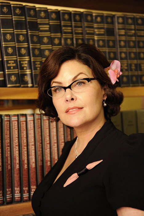 Sherilyn Fenn | ČSFD.cz