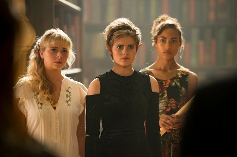 Mia Milnes | ČSFD.cz