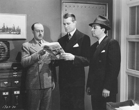 Porter Hall | ČSFD.cz