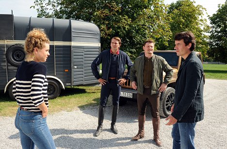 Shenja Lacher | ČSFD.cz