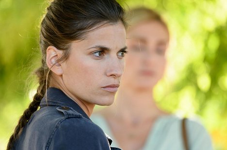 Joyce Bibring | ČSFD.cz