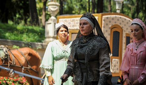 Seher Devrim Yakut | ČSFD.cz