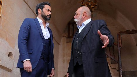 Serdar Özer | ČSFD.cz