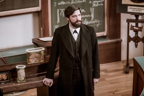 Robert Finster | ČSFD.cz