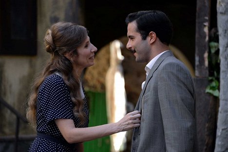 Giulio Forges Davanzati | ČSFD.cz