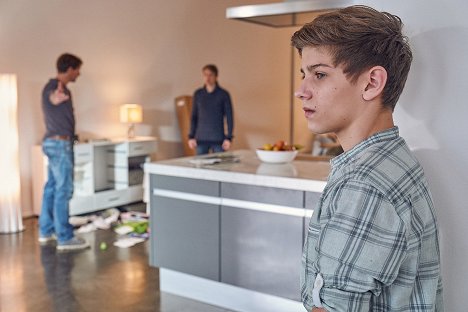 Juls Serger | ČSFD.cz