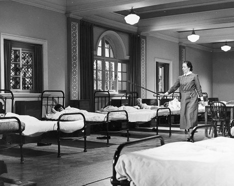 Ellen Pollock | ČSFD.cz