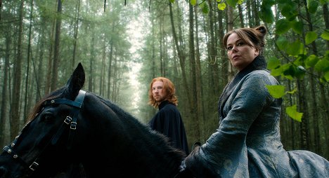 Polly Walker | ČSFD.cz