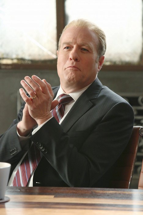 Gregg Henry | ČSFD.cz