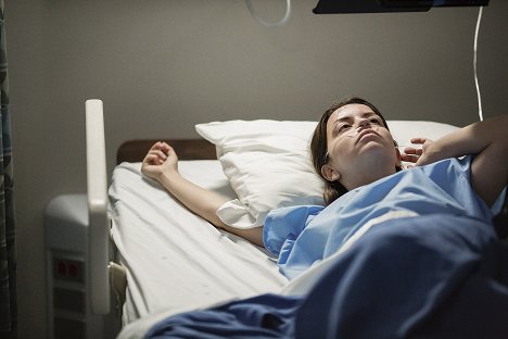 Masiela Lusha | ČSFD.cz