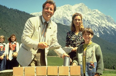 Gerhard Lippert | ČSFD.cz