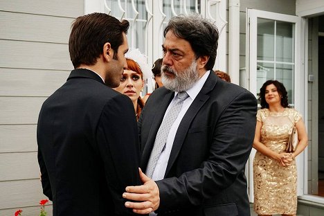 Kerem Atabeyoğlu | ČSFD.cz