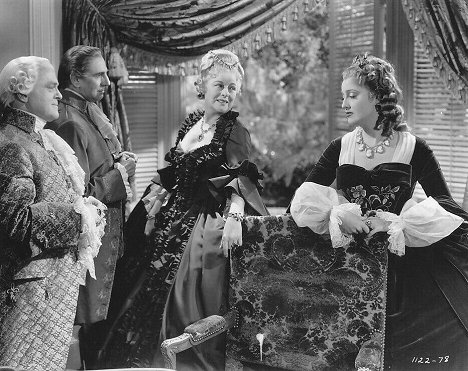 Mary Boland | ČSFD.cz