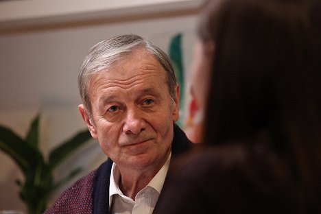 Jan Novotný | Galerie - Z filmu | ČSFD.cz