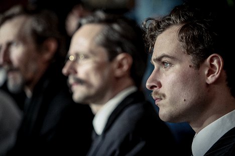 Cyril Dobrý | Galerie - Z filmu | ČSFD.cz