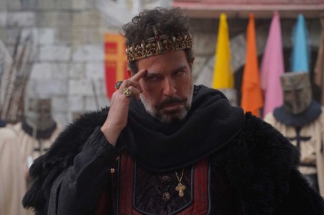 Toprak Sergen | ČSFD.cz