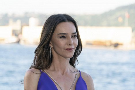 Hande Ataizi | ČSFD.cz