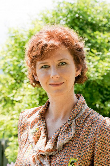 Ariane Erdelt | Galerie - Promo | ČSFD.cz