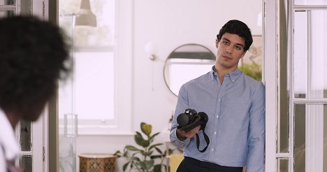 Raphael Acloque | Galerie - Z filmu | ČSFD.cz