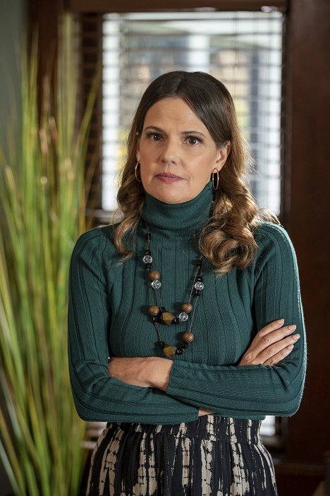 Suzanne Cryer | ČSFD.cz