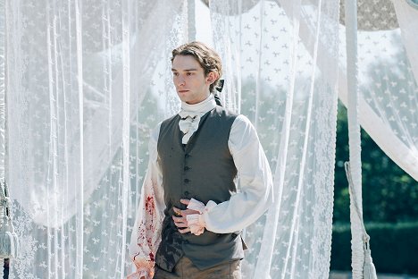 Louis Cunningham | ČSFD.cz