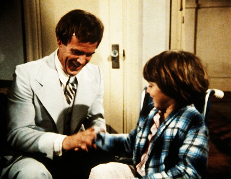 Geoffrey Lewis | ČSFD.cz