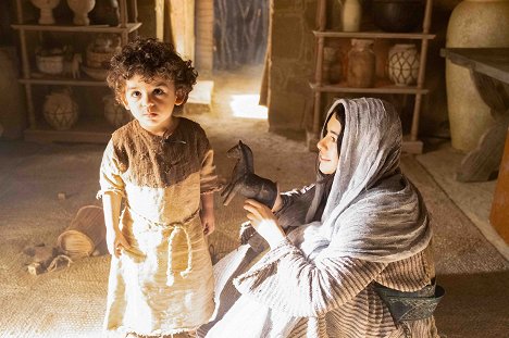 Sara Anne | ČSFD.cz