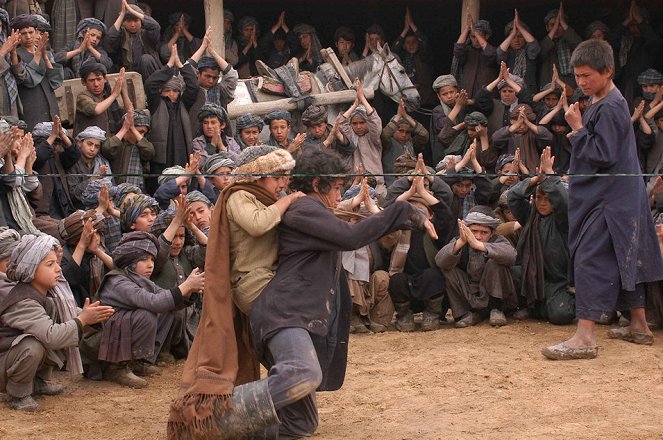 Two-Legged Horse (2008) | Cinematheque | ČSFD.cz