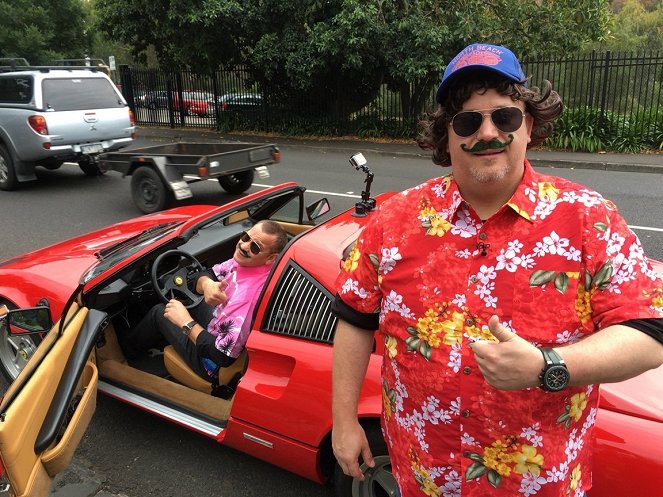 Driven Not Hidden (2015) | ČSFD.cz